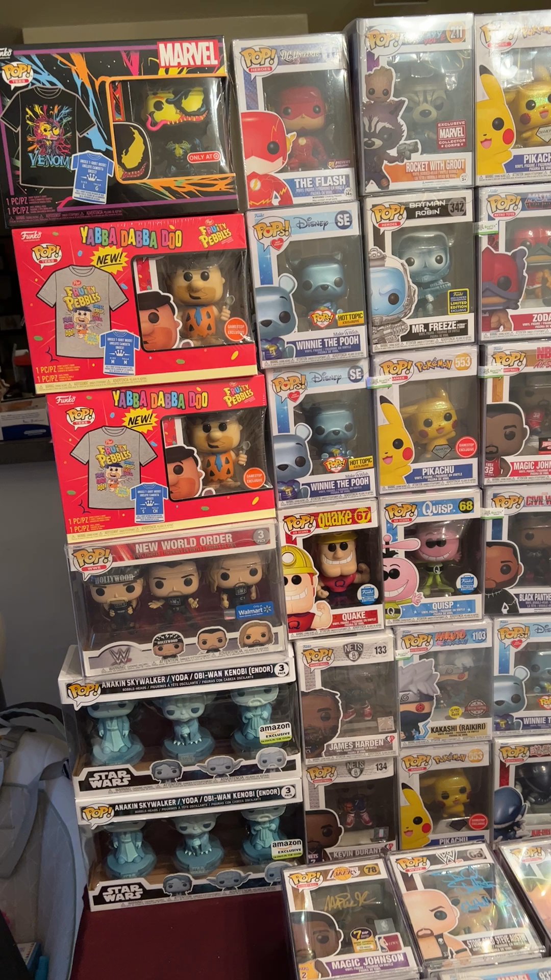 Whatnot - Heat New ️ Throwback , Signed, WWE, NBA, Anime,South Park ...