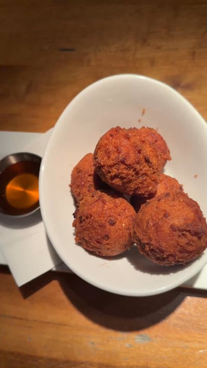 AMEN STREET FISH & RAW BAR - Updated January 2025 - 1572 Photos & 1430 ...