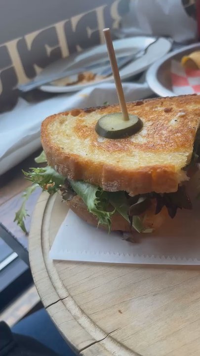 THE EAGLE DETROIT - Updated July 2025 - 333 Photos & 133 Reviews - 3461 ...