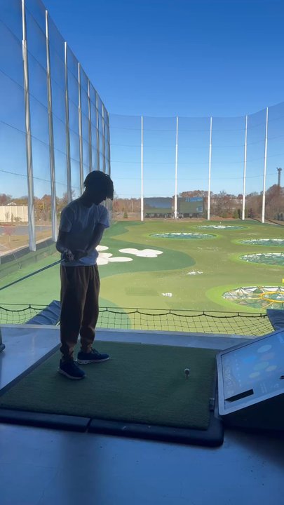 TOPGOLF - Updated April 2025 - 1142 Photos & 1031 Reviews - 1013 US ...