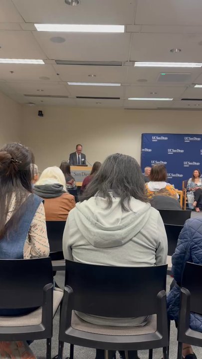 GEISEL LIBRARY - Updated October 2025 - 179 Photos & 75 Reviews - 9500 ...