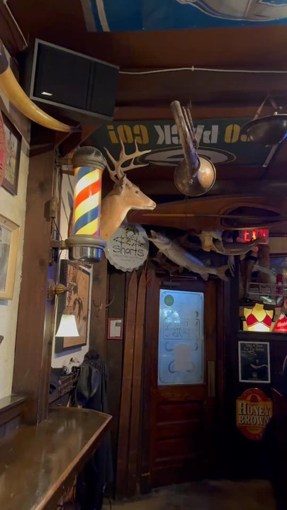 MITCHELL STREET PUB - Updated December 2025 - 140 Photos & 185 Reviews ...