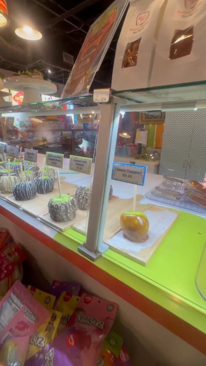 OLD TOWN SWEET SHOP - Updated December 2025 - 823 Photos & 295 Reviews ...