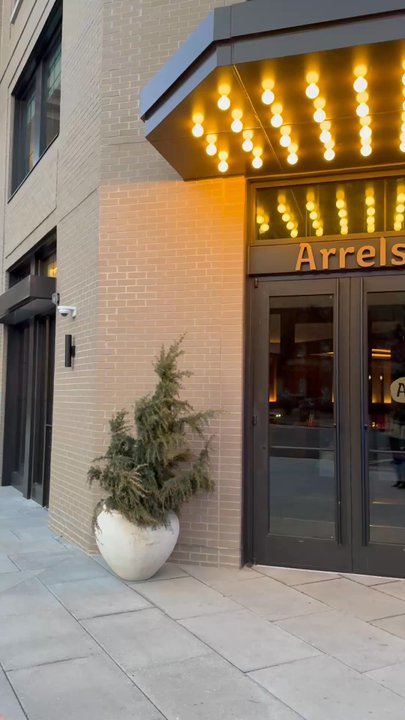 ARRELS - Updated January 2026 - 123 Photos & 27 Reviews - 333 G St NW ...