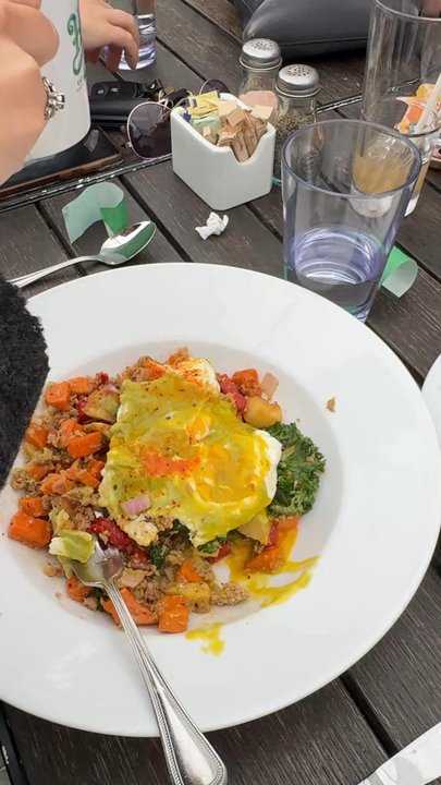 HUGO’S RESTAURANT - Updated December 2025 - 980 Photos & 1522 Reviews ...