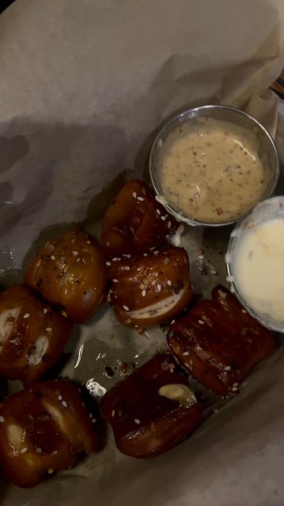 STATS BREWPUB - Updated December 2025 - 351 Photos & 759 Reviews - 300 ...