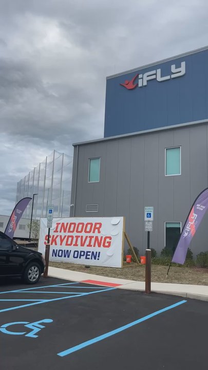 IFLY INDOOR SKYDIVING - EDISON - Updated December 2025 - 11 Photos ...