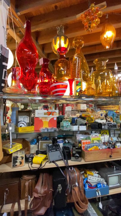 FLOWER CHILD - Updated January 2026 - 146 Photos & 112 Reviews - 233 E ...