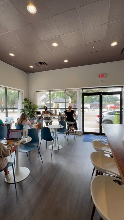 DELLA COFFEE - Updated January 2026 - 203 Photos & 79 Reviews - 1000 W ...