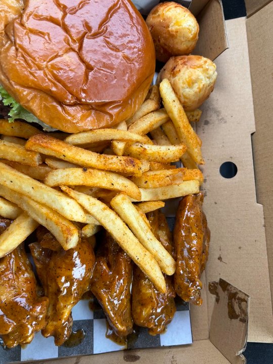 TRAP HOUSE WINGZ - Updated November 2025 - 40 Photos & 24 Reviews ...