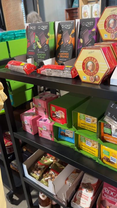 DIP CO DELIGHTS - Updated March 2026 - 52 Photos & 31 Reviews - 4381 ...