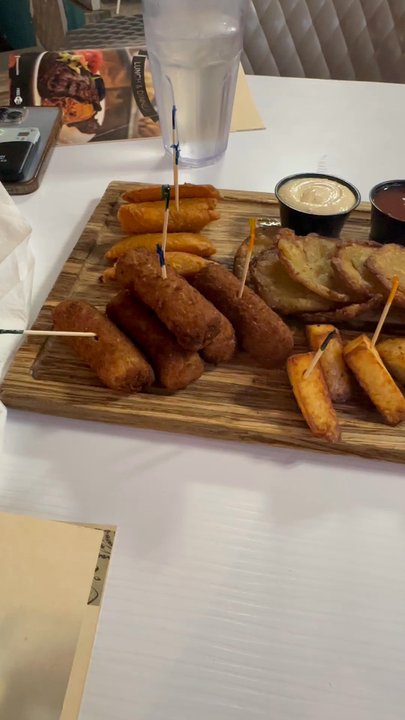 PANNES - Updated January 2025 - 1061 Photos & 821 Reviews - Av. Ashford ...