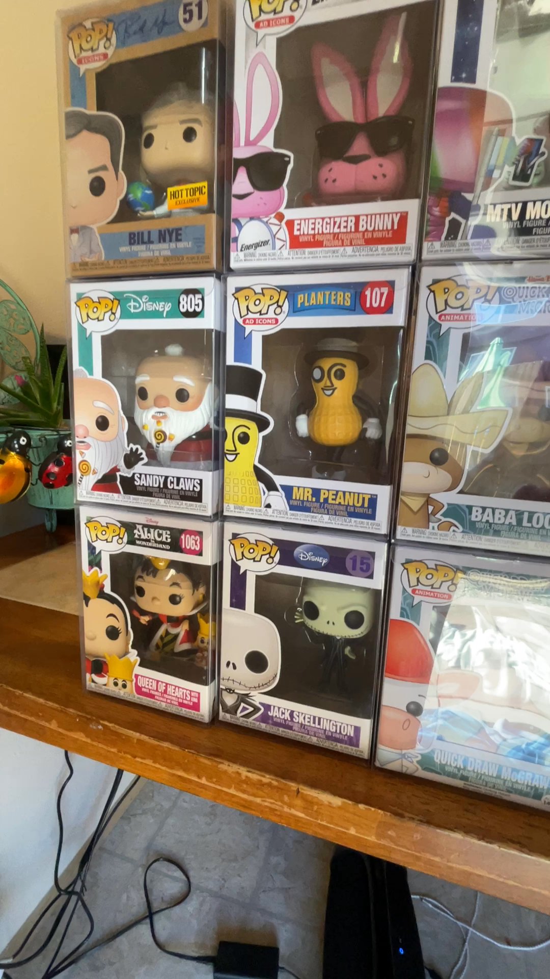 Whatnot - $1 start 3k follower squirt away!!!! Kids pops on the line ...