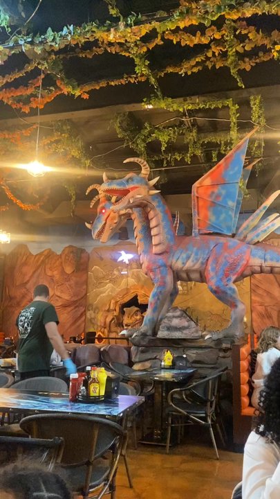 DINOLAND CAFE - Updated May 2025 - 345 Photos & 327 Reviews - 1012 S ...