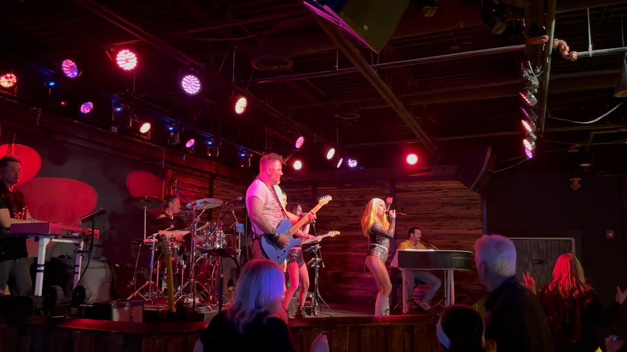 CORRIGAN’S PUB - Updated March 2025 - 23 Photos & 42 Reviews - 700 W Jefferson St, Shorewood ...