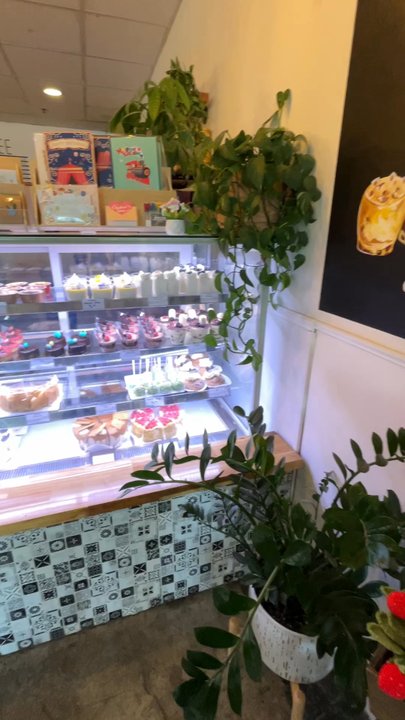 CAKE BAR - THE CAFE - - Updated July 2025 - 215 Photos & 76 Reviews ...