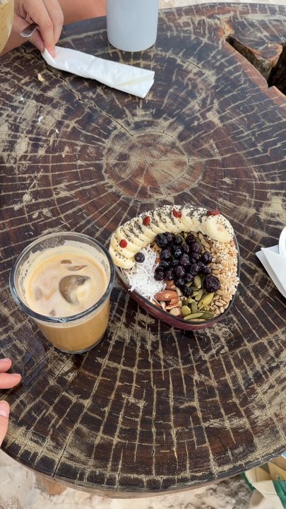 RAW LOVE - Updated February 2025 - 372 Photos & 201 Reviews - Carretera ...