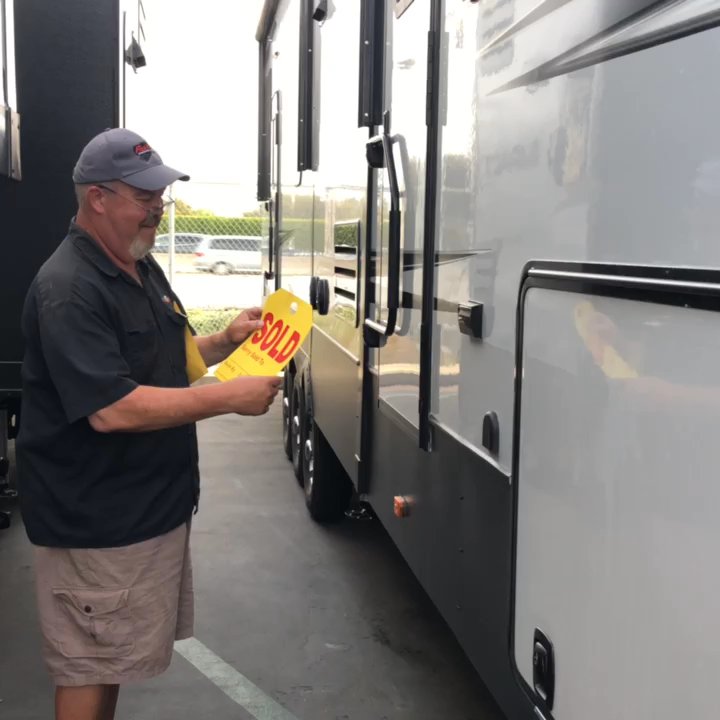 MIKE THOMPSON’S RV SUPER STORE - Updated December 2025 - 121 Photos ...