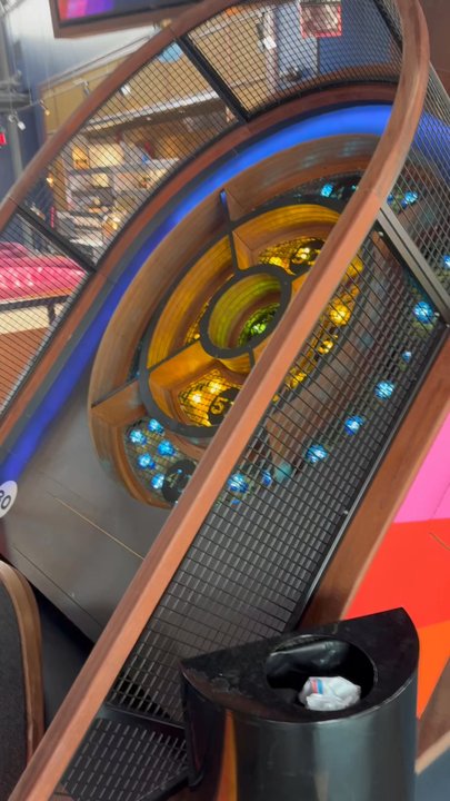 PUTTSHACK - PITTSBURGH - Updated April 2025 - 252 Photos & 152 Reviews ...