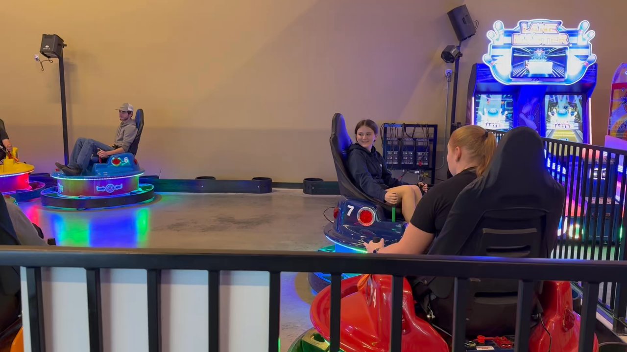 FLIGHT 509 - Updated December 2025 - 10 Reviews - 10502 E Montgomery Dr ...