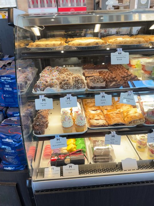 ITALIAN BAKERY’S MERCATO - Updated December 2025 - 83 Photos & 44 ...