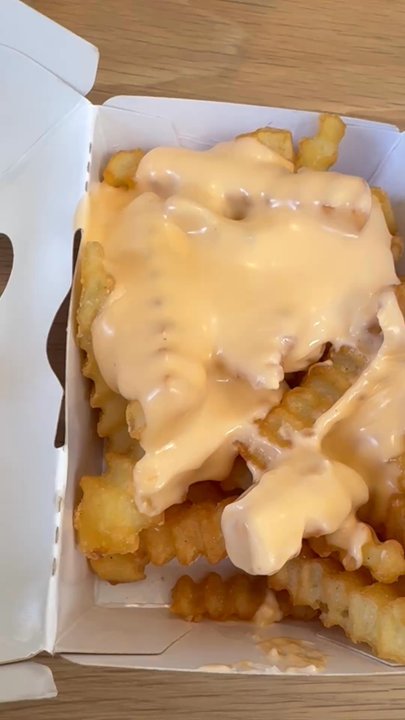 SHAKE SHACK - Updated December 2025 - 270 Photos & 151 Reviews - 103 W ...