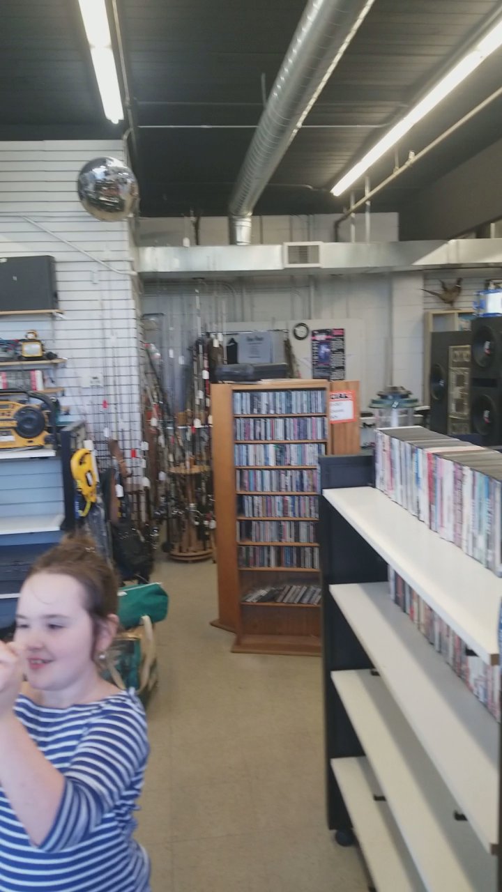 Review video 1 of 1 for Kent Jewelry Loan