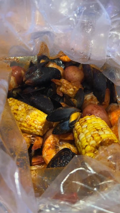 SUP CRAB - Updated December 2025 - 27 Photos & 10 Reviews - 7640 Park ...