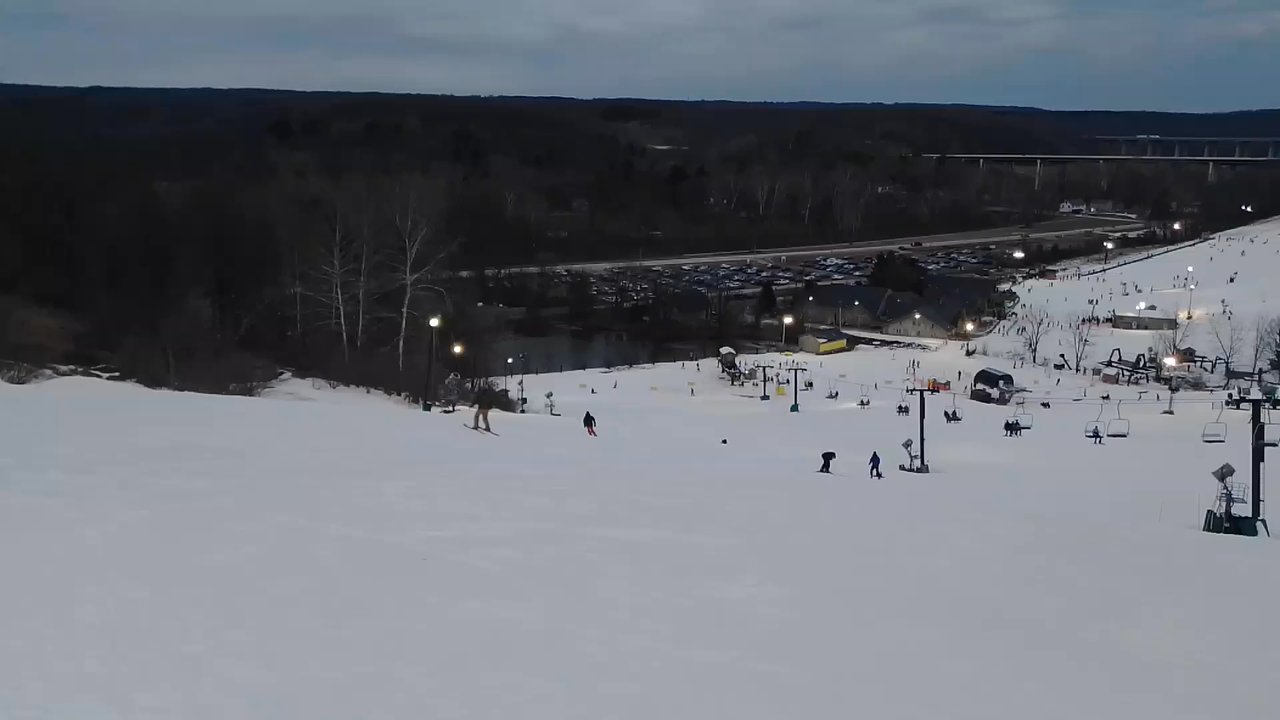 BOSTON MILLS BRANDYWINE SKI RESORTS - Updated January 2026 - 58 Photos ...