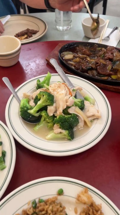 FIRST EMPEROR CHINESE RESTAURANT - Updated July 2025 - 333 Photos & 299 ...