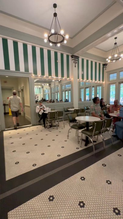CAFE DU MONDE CITY PARK - Updated March 2025 - 685 Photos & 336 Reviews ...