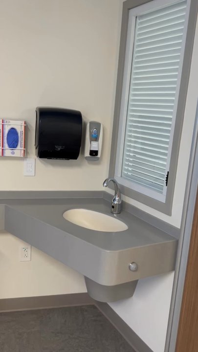 THE VALLEY HOSPITAL - Updated August 2025 - 33 Photos & 227 Reviews - 4 Vly Health Plz, Paramus ...