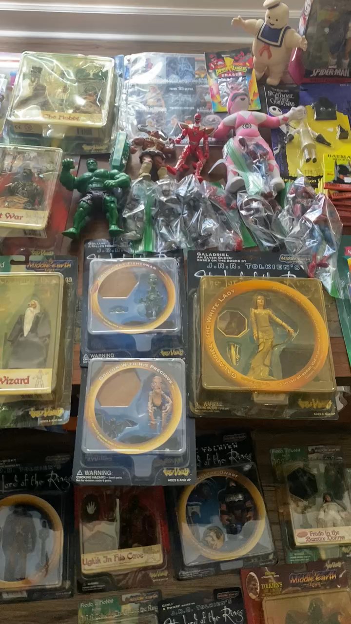 Whatnot - Lord of the rings, GPK, marvel, police academy & more ...