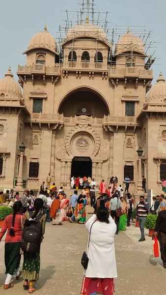 Belur Math: A Spiritual Oasis in Kolkata | Explore the History ...