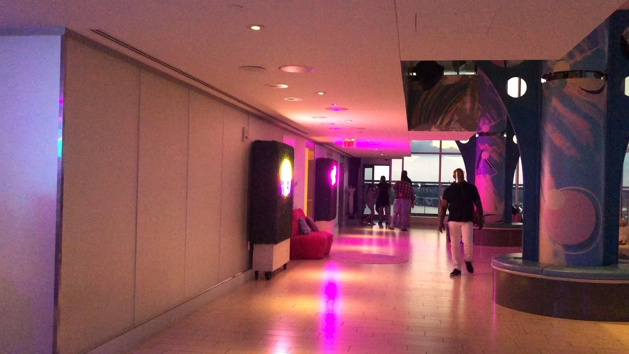 REPLAY AT POSE LOUNGE - Updated December 2025 - 137 Photos & 66 Reviews ...