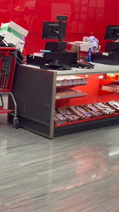 TARGET - Updated December 2025 - 161 Photos & 130 Reviews - 519 Gateway ...