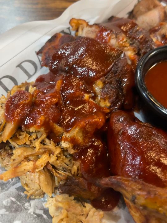 ENZO’S BBQ & ALE HOUSE - Updated December 2025 - 81 Photos & 131 ...