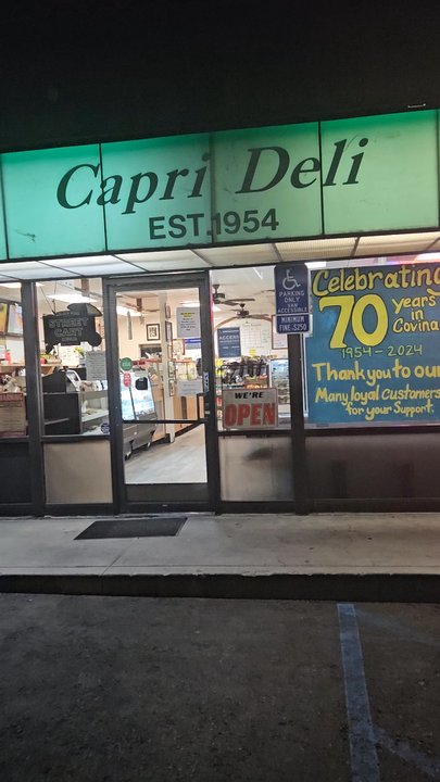 CAPRI DELI - Updated December 2025 - 954 Photos & 1155 Reviews - 713 E ...