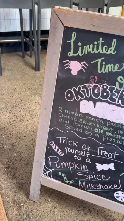 TRULAND BURGERS & GREENS - Updated October 2025 - 500 Photos & 607 ...