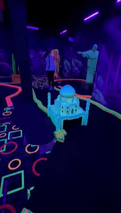 GLO MINI GOLF - Updated October 2025 - 457 Photos & 374 Reviews - 1299 ...