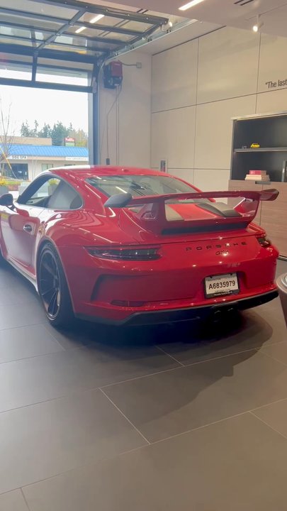 PORSCHE SEATTLE NORTH - Updated December 2025 - 19 Photos & 16 Reviews ...