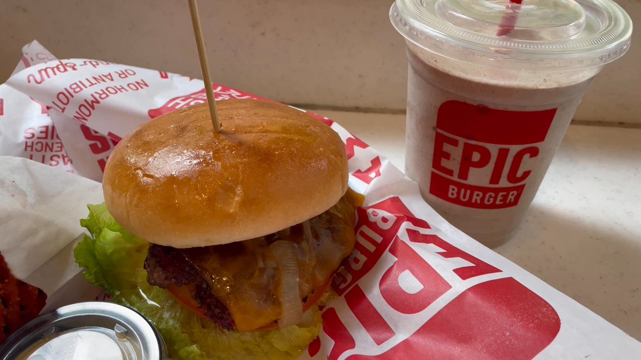 EPIC BURGER - Updated July 2025 - 270 Photos & 903 Reviews - 517 S ...