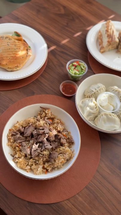 NAVAT - Updated December 2025 - 65 Photos & 38 Reviews - 16206 Ventura ...