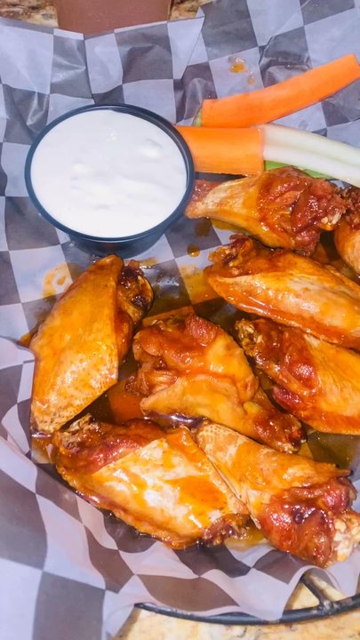 HIGHTOPPS BACKSTAGE GRILLE - Updated December 2025 - 225 Photos & 346 ...