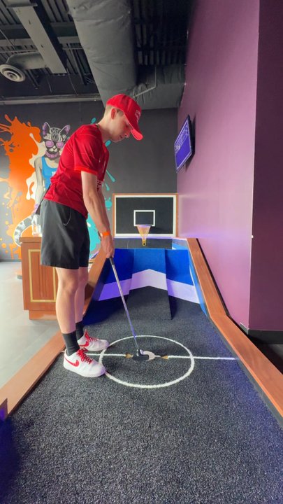 PAR 3 - Updated December 2025 - 119 Photos & 27 Reviews - 1 Levee Wy ...