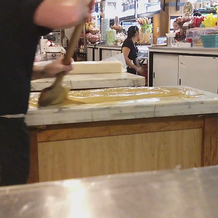 OLDE WORLD CONFECTIONS FUDGE - Updated March 2026 - 47 Photos & 18 ...
