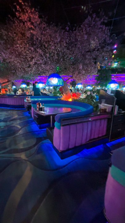 THE PEPPERMILL RESTAURANT & FIRESIDE LOUNGE - Updated December 2024 ...