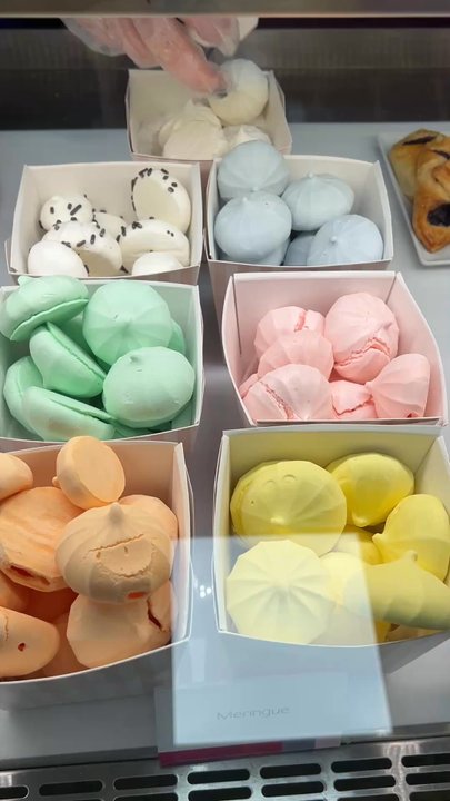 LE MACARON FRENCH PASTRIES - Updated June 2026 - 203 Photos & 85 ...