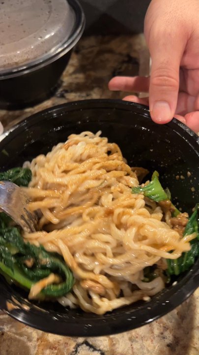 MR NOODLE AND MS DUMPLING - Updated April 2025 - 272 Photos & 121 ...