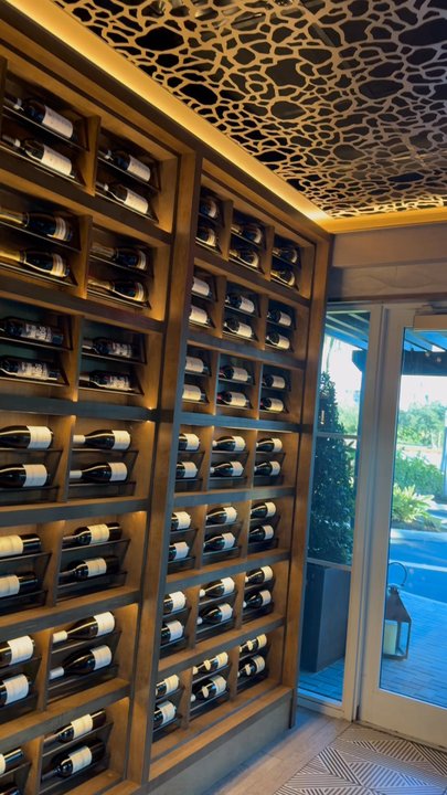 ARA - Updated October 2025 - 118 Photos & 77 Reviews - 1406 S Cypress ...